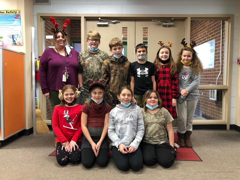 UEC Reindeer and Camo Day | Grant County Schools